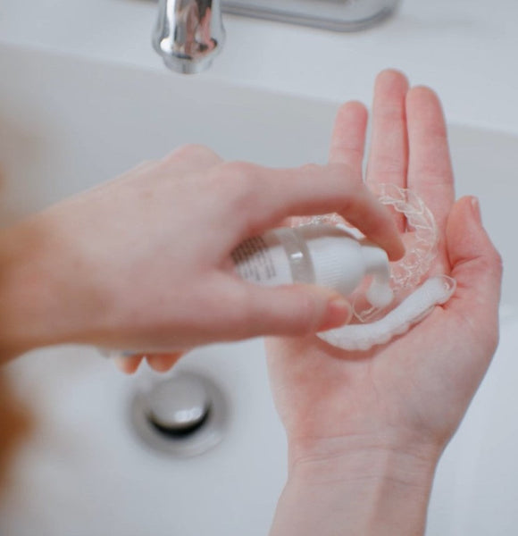 Invisalign Aligner Cleaning Foam 4 Pack | Invisalign Accessory Store