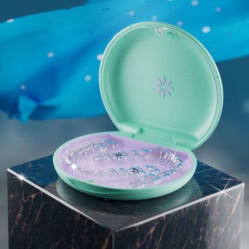 Invisalign™ Aligner Case in Pink – Invisalign USA Store